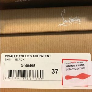 Christian Louboutin | Shoes | Christian Louboutin Red Bottom Pumps ...